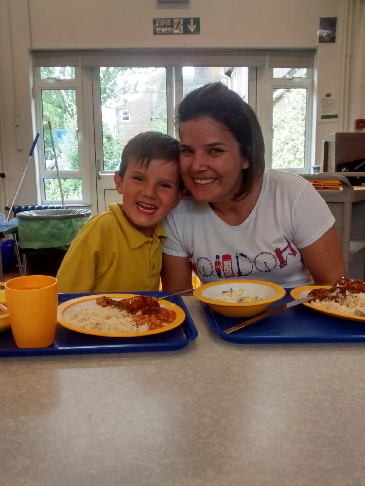 Year Two parents describe lunch time meal as 'lush' - St Mark's C of E ...